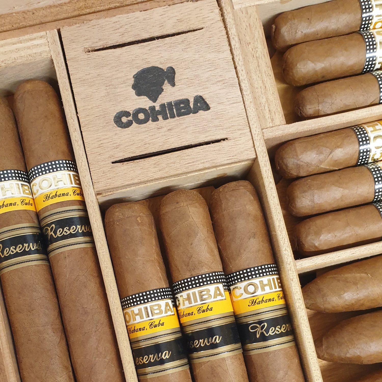 Lot 266 - Cohiba Seleccion Reserva - Reserva Edition Cigars - Uk Based Lots - from Online Cigar